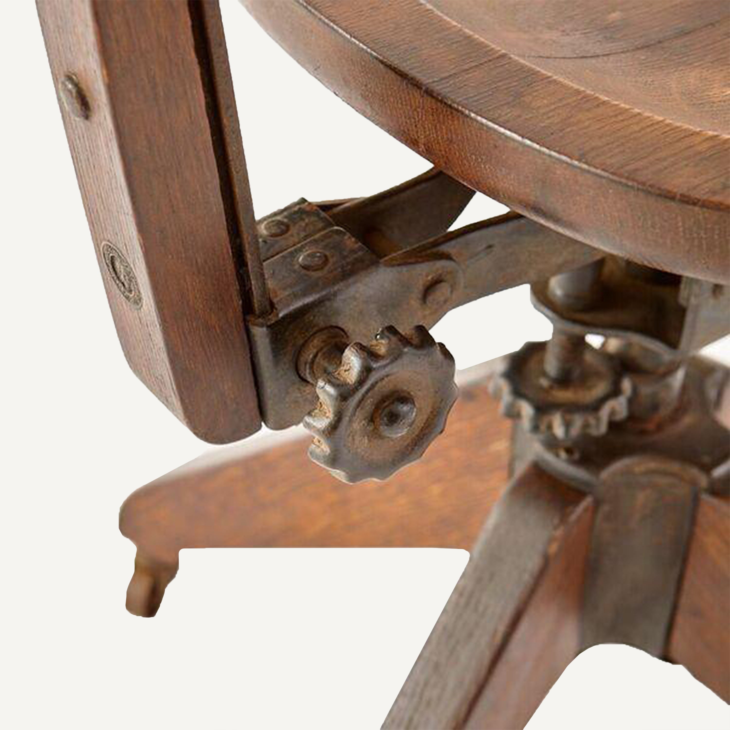 ANTIQUE ARCHITECT CHAIR – PLAIN GOODS