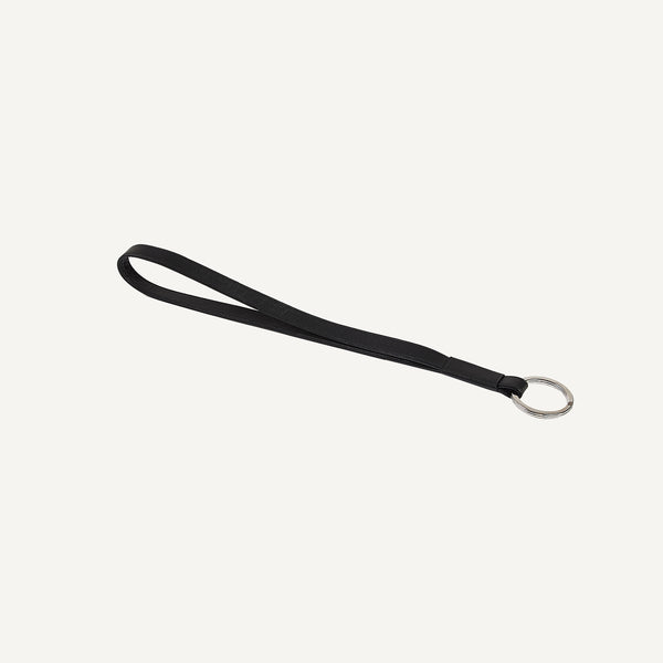 ISAAC REINA LONG KEY HOLDER WITH HANDLE – PLAIN GOODS